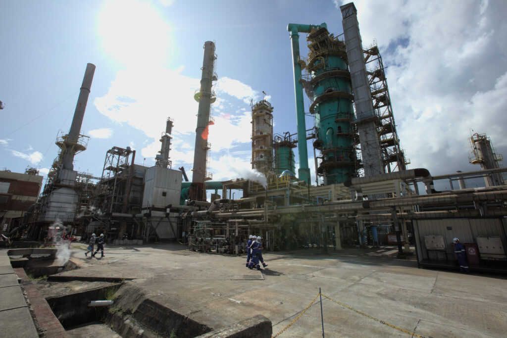 TENENGE CONQUISTA CONTRATO PARA MANUTENÇÃO E MODERNIZAÇÃO DA REFINARIA ...